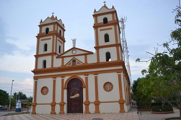El Piñón y su naturaleza ribereña - La Guía Turística